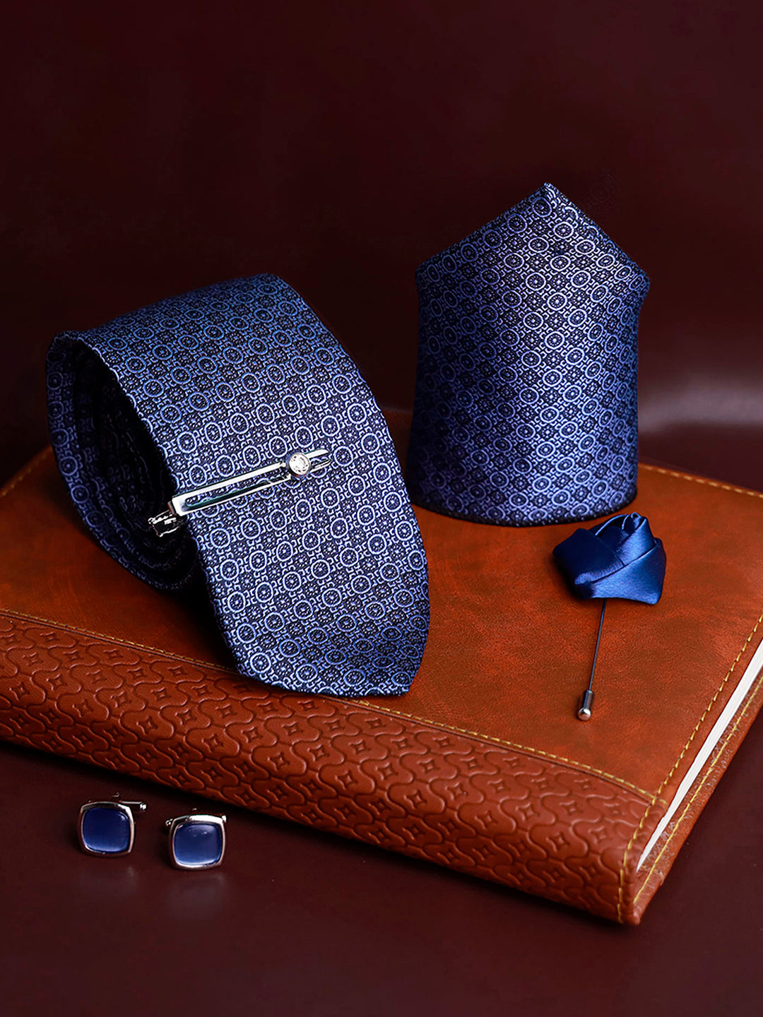 New York Blue Luxury Italian Silk Necktie Set Pocket Square Chrome Tie